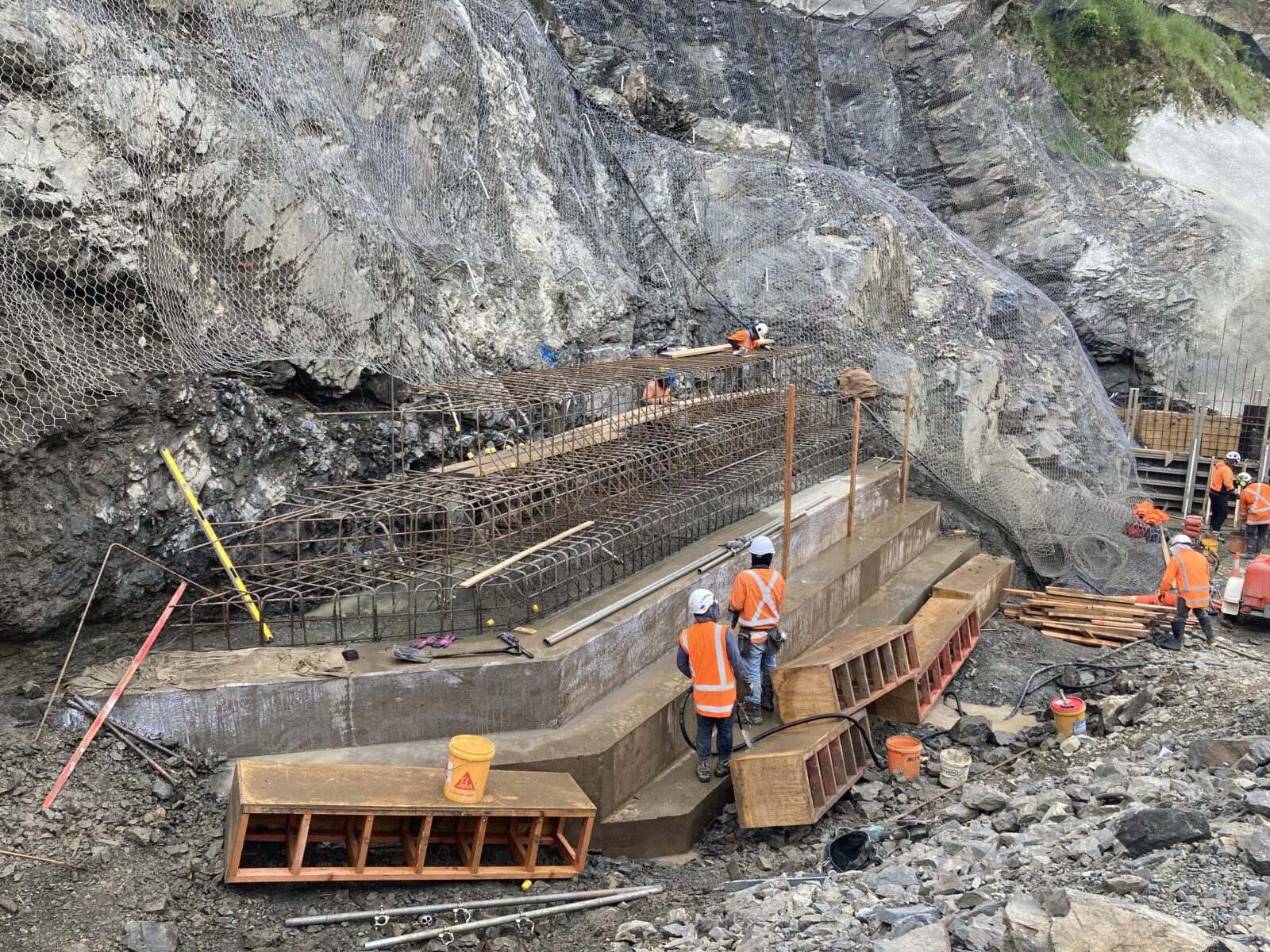 RH plinth void - Buttress support construction – Waimea Water