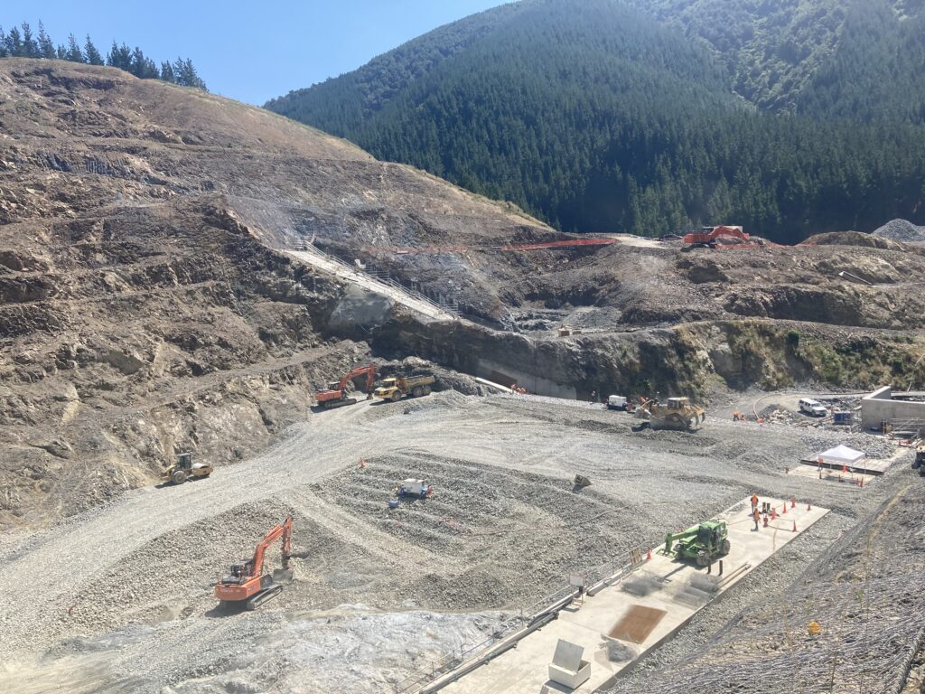 Overview of embankment fill and reinforced rockfill progress – Waimea Water