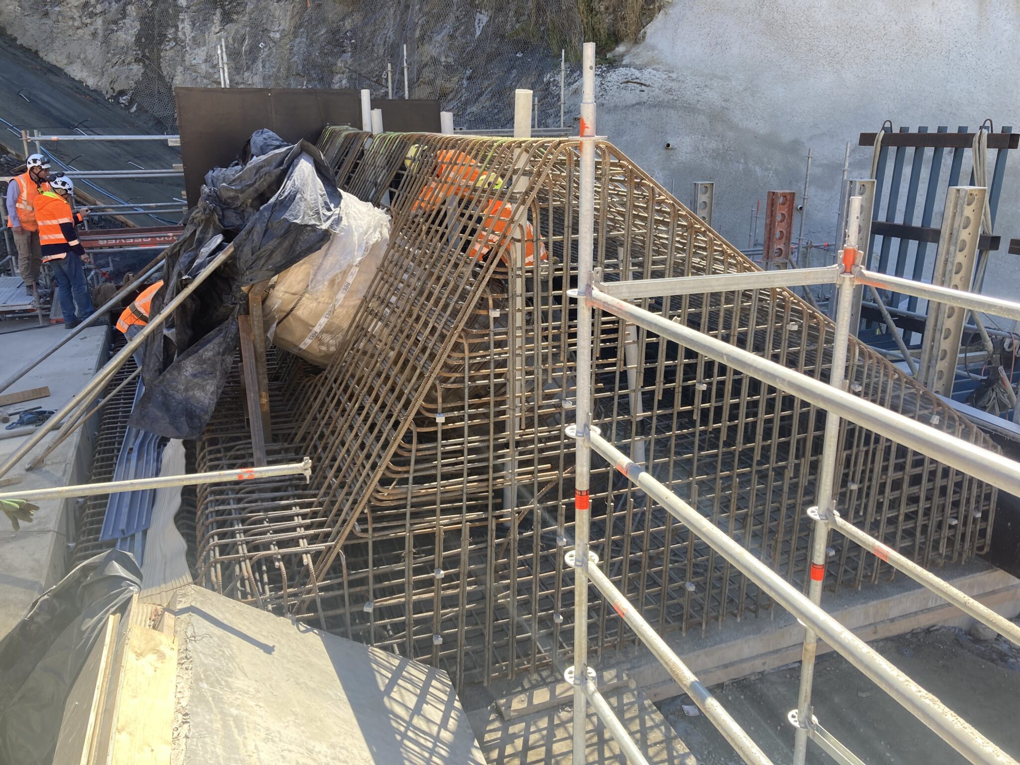 Thrustblock reinforcing around intake pipes – Waimea Water