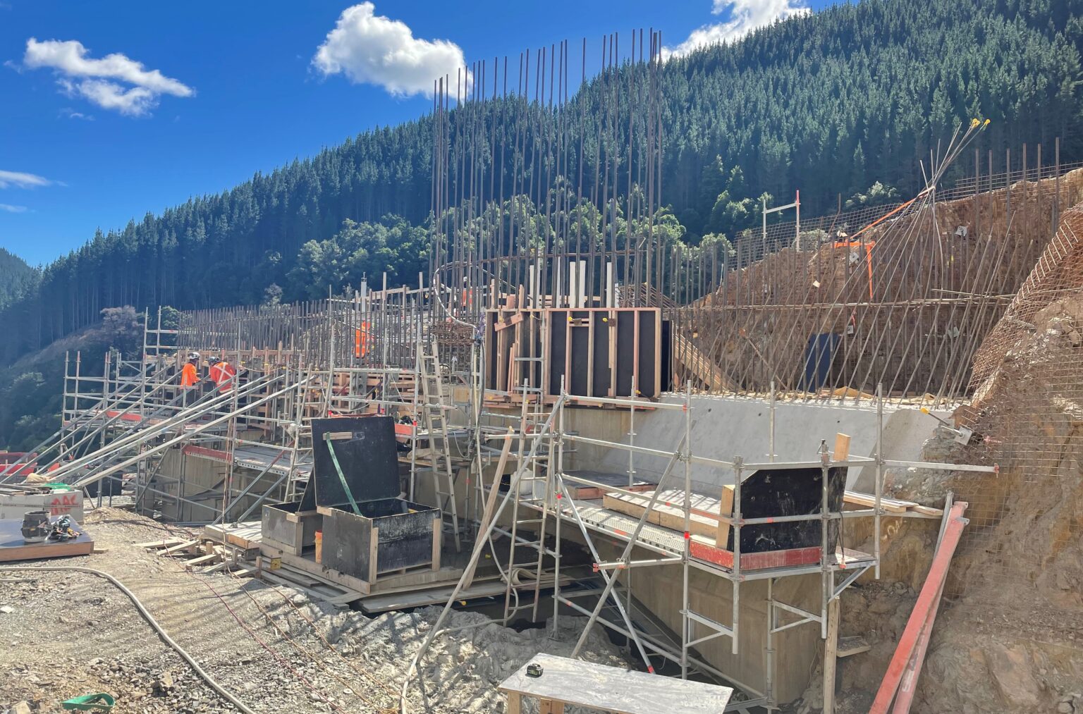 RHS guide wall construction progress – Waimea Water